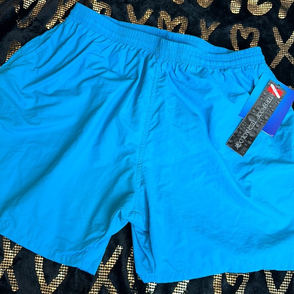 Uzzi | Swim | Nwt Uzzi Xxl Turquoise Water Resistant | Poshmark